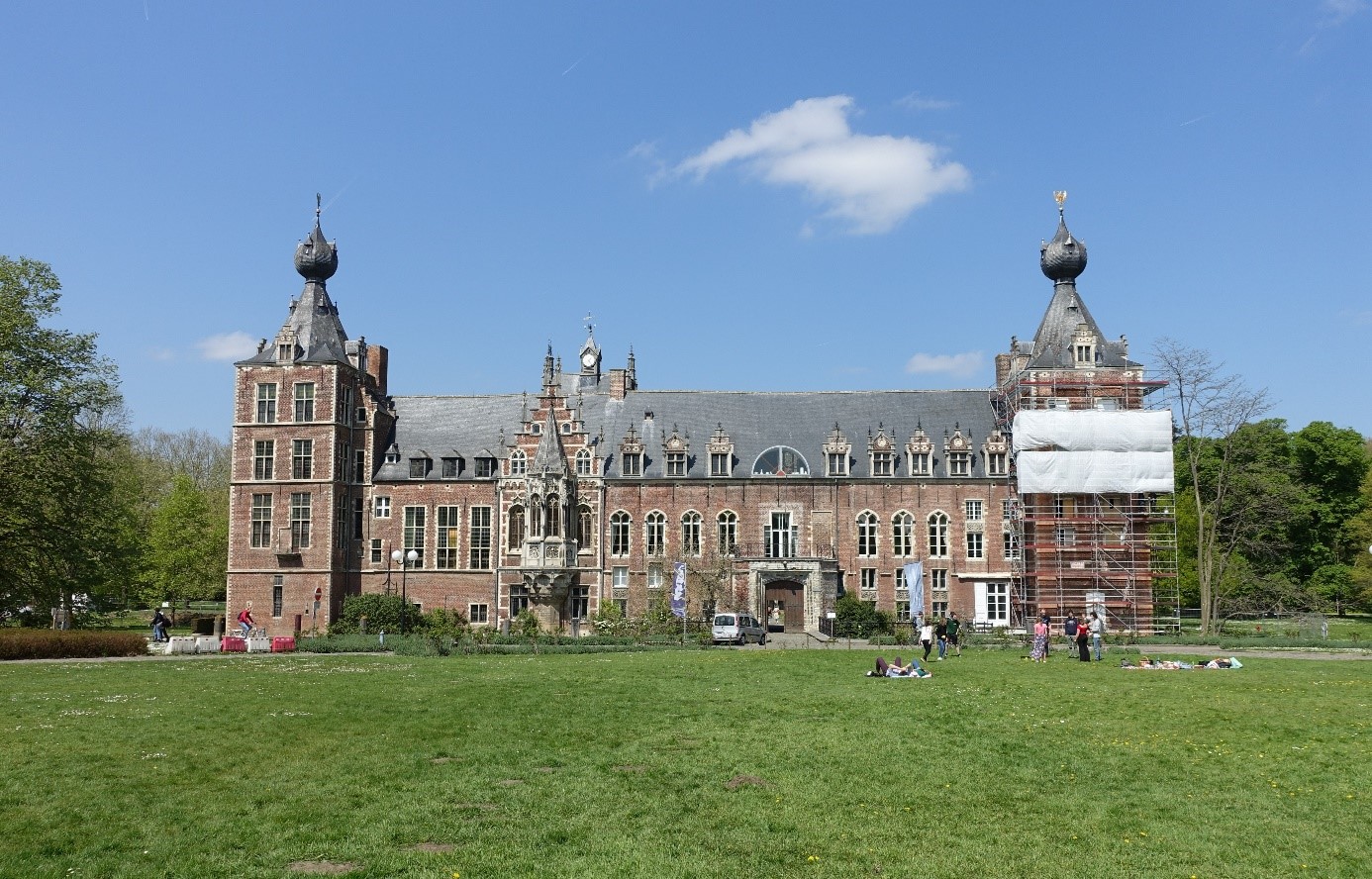 Researching (from) a Ducal Residence: the Tower Apartment of Mary of ...